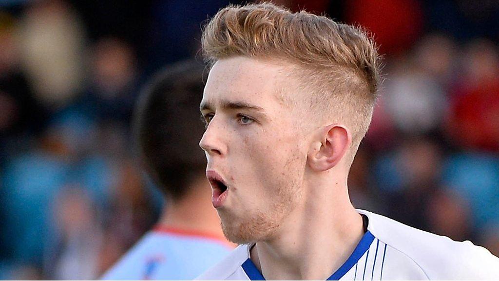 Darren McCauley collects player of month award for September - BBC Sport