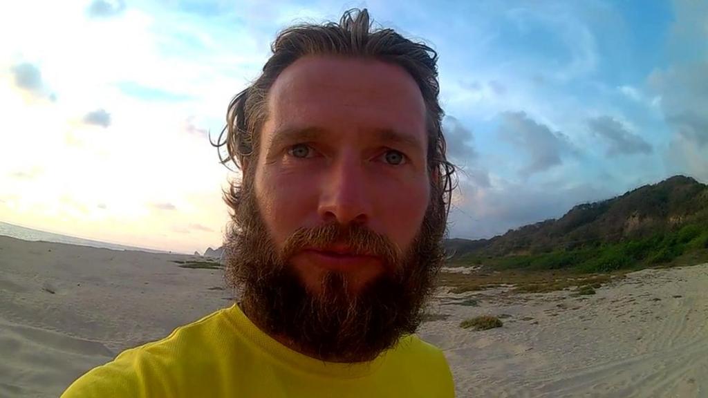 Jamie Ramsay arrives home after 11,000-mile challenge - BBC Newsround