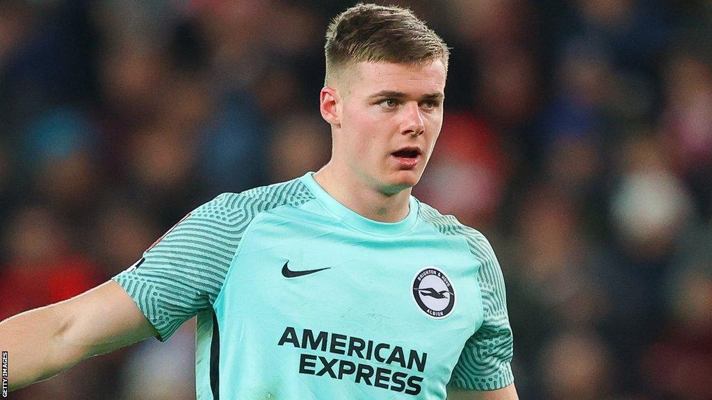 Evan Ferguson: Brighton boss Roberto de Zerbi says teenage Republic ...