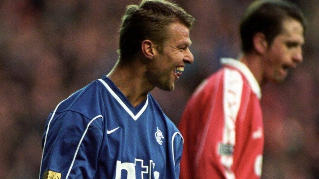 Archive, January 2000 Rangers 5-0 Aberdeen - BBC Sport