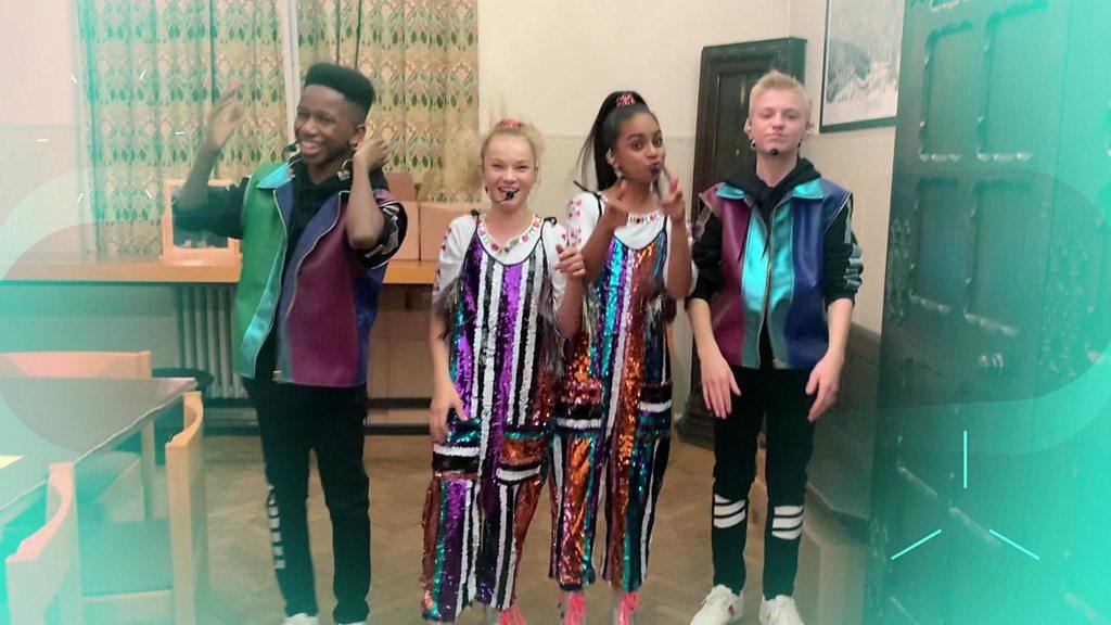 Pop star advice: How to cope with nerves - BBC Newsround