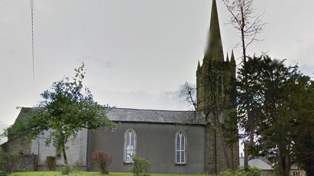 Donegal church damaged in Christmas Day lightning strike - BBC News