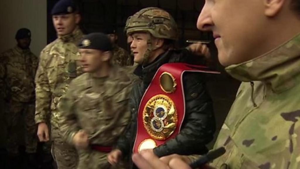 Josh Warrington: World IBF featherweight champion visits army barracks ...