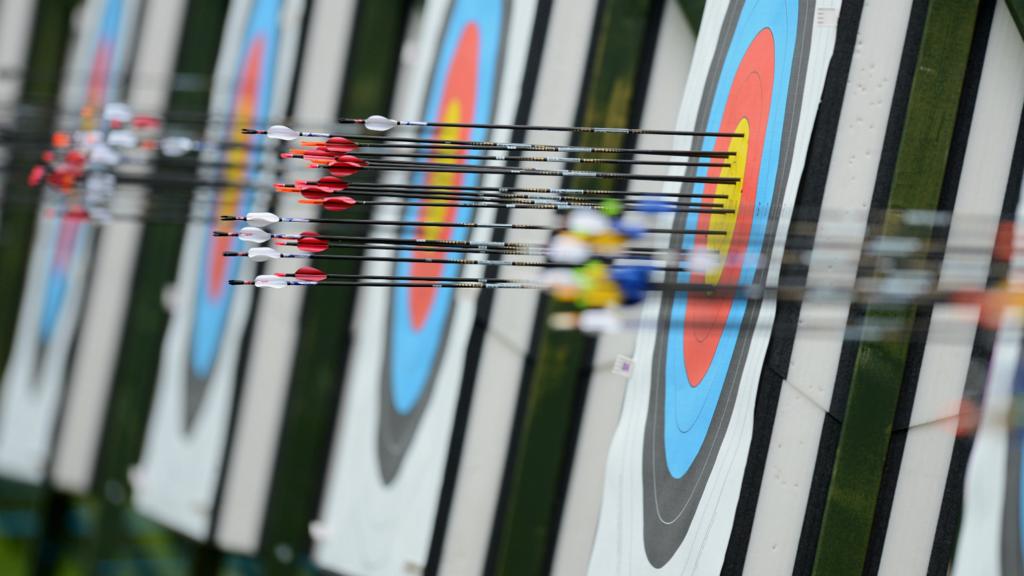 Watch live Youth Olympic Games - day 11 - BBC Sport