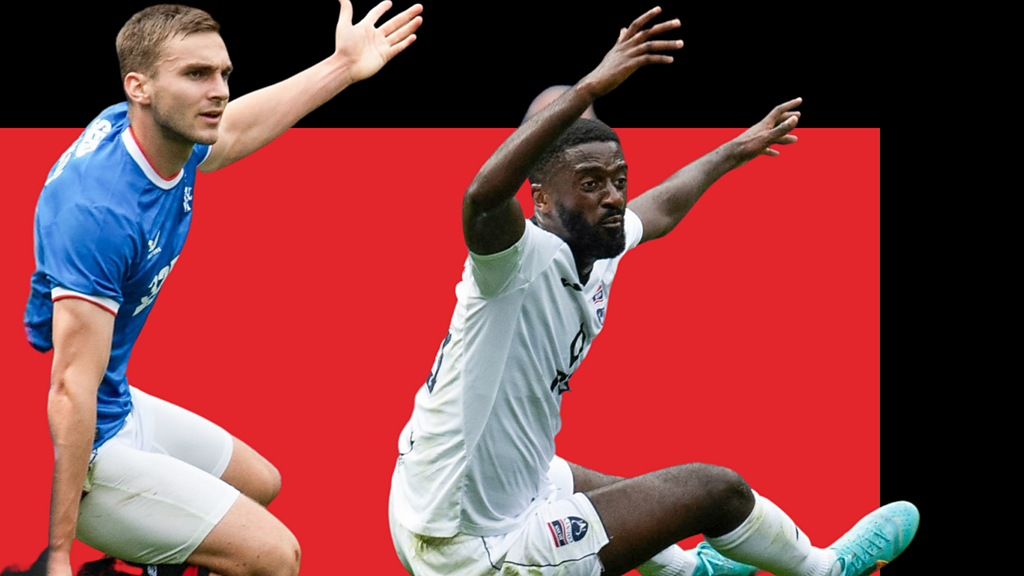 Sportscene analysis: 'It's a red card - a ludicrous decision' - BBC Sport