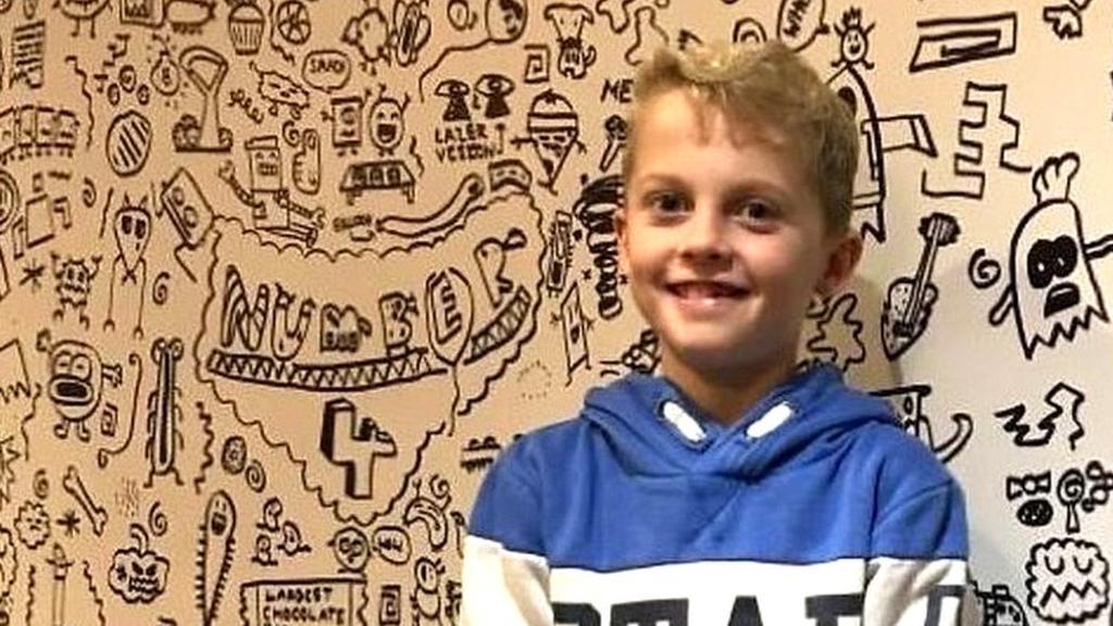 Meet 'The Doodle Boy'! - BBC Newsround