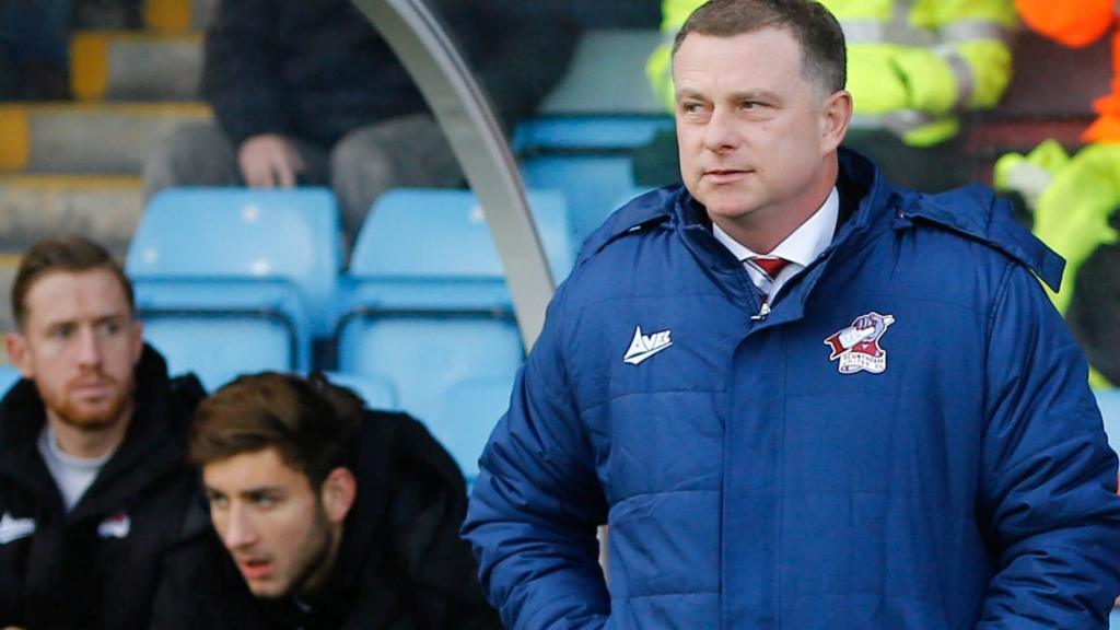 Mark Robins: Scunthorpe United boss on defeat to Sheffield United - BBC ...