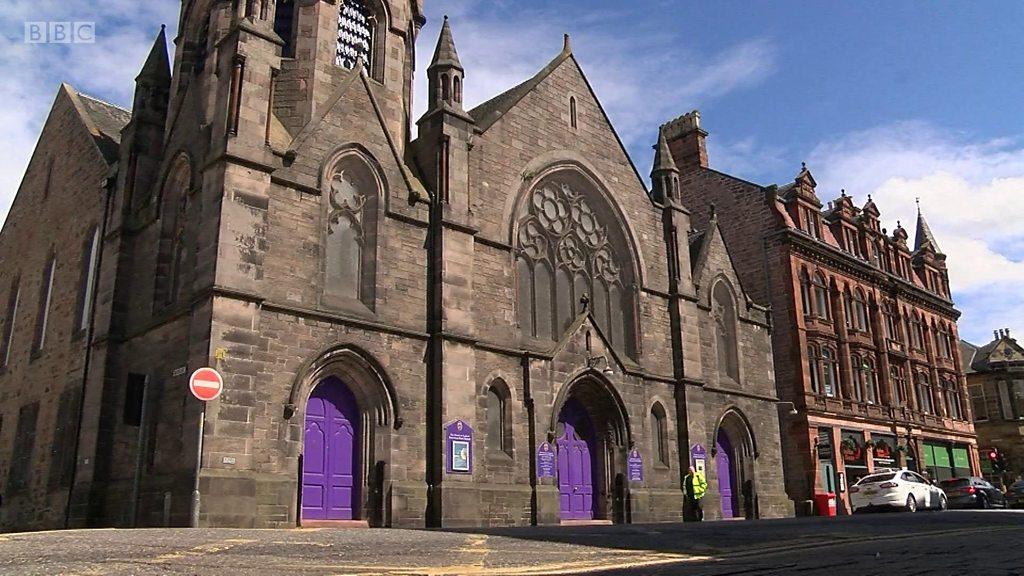 Cruth-atharrachadh air clèirean - Naidheachdan a' BhBC