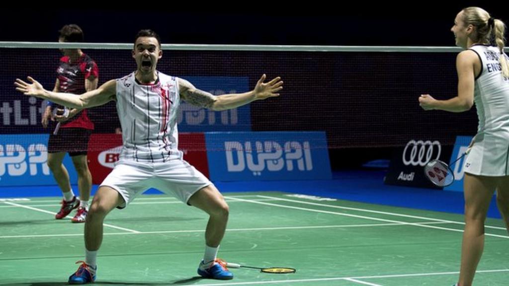 Great Britain duo win badminton World Superseries title - BBC Sport
