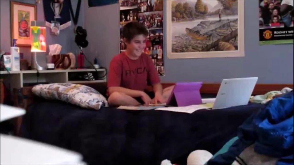 US cancer teen surprised with dream trip to watch Leicester - BBC News