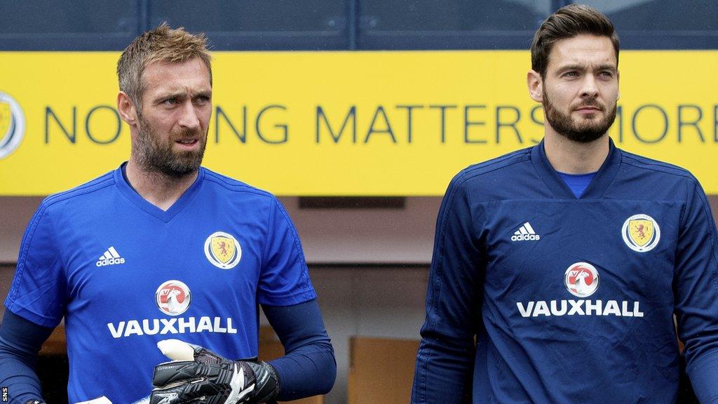 Allan McGregor: Rangers goalkeeper joins 500 club at Ibrox - BBC Sport