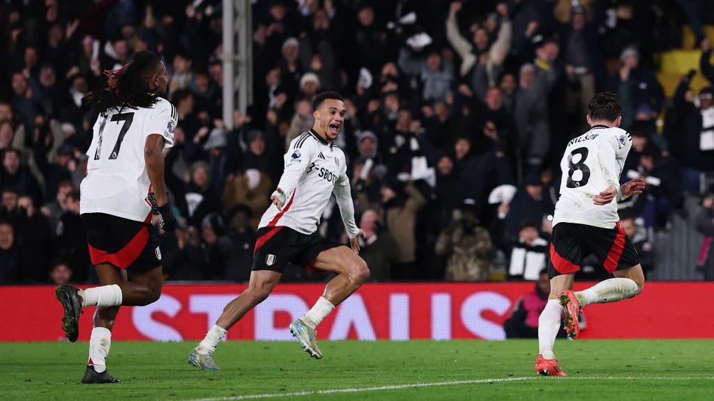 Fulham stat: Antonee Robinson - did you know? - BBC Sport