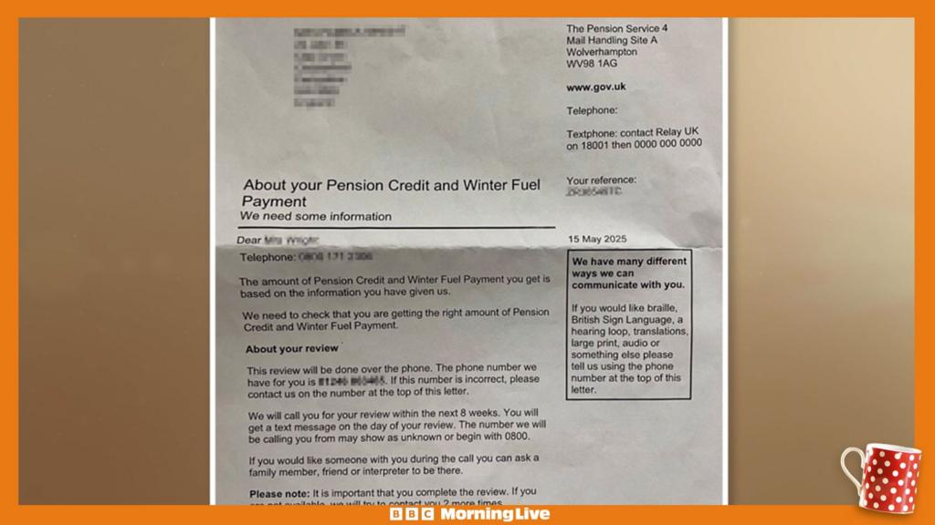 What are the signs of a fake DWP letter? - BBC
