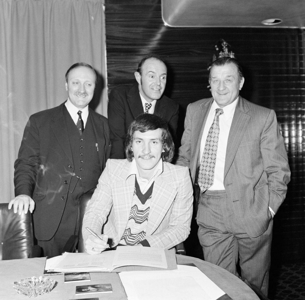 Robinson was the consummate administrator and calming influence - BBC Sport