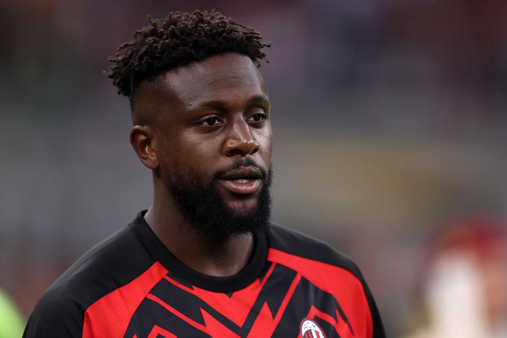 Forest sign AC Milan forward Divock Origi on loan - BBC Sport