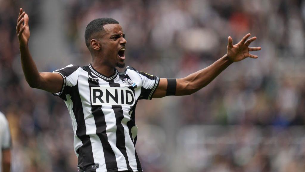 Alexander Isak: Newcastle forward on victory v Tottenham - BBC Sport