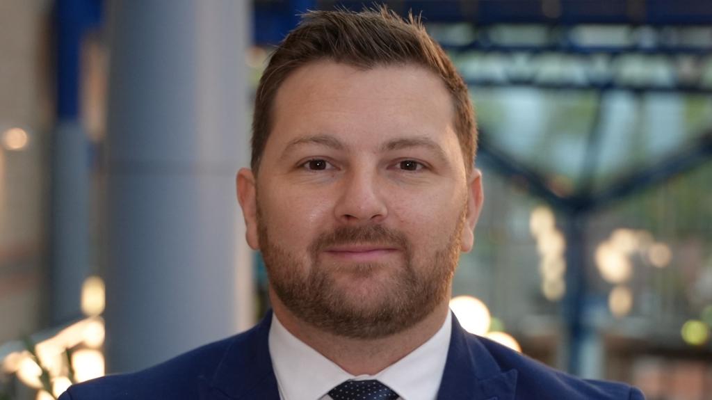 AS Ceidwadol yn agored i weithio â Reform i ffurfio llywodraeth - BBC ...