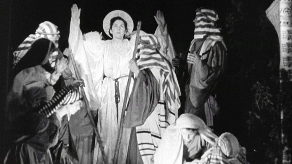 BBC Archive 1948: Pentlow nativity play - BBC