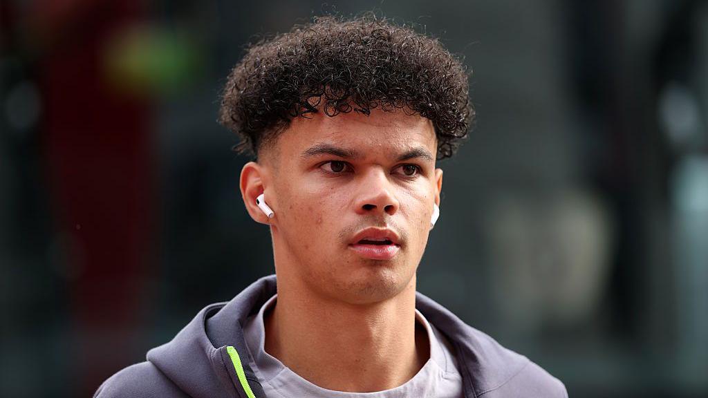 Man City news: Nico O'Reilly earns first England call-up - BBC Sport