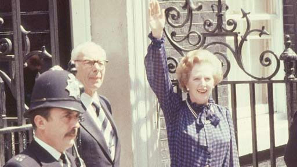 BBC Archive 1979: Thatcher Arrives at Downing Street - BBC