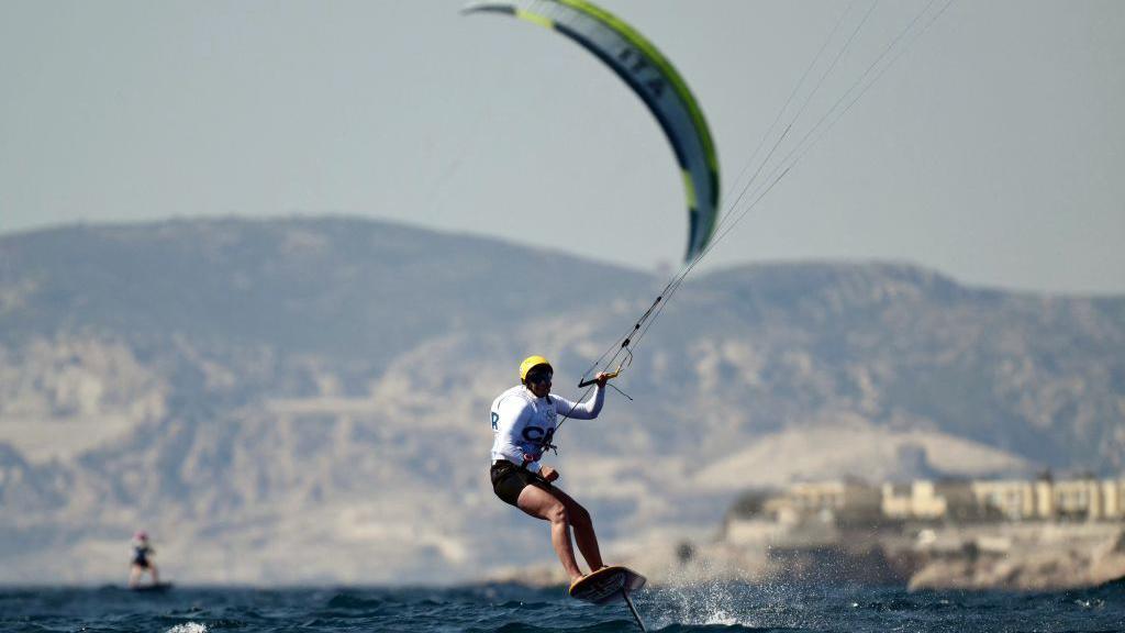 Paris 2024: Early wins for Eleanor Aldridge as kiteboarding makes ...