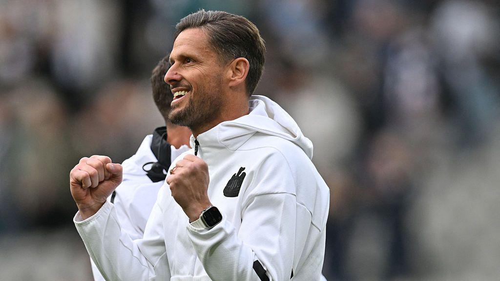 Newcastle 4-1 Man Utd: What Jason Tindall said - BBC Sport