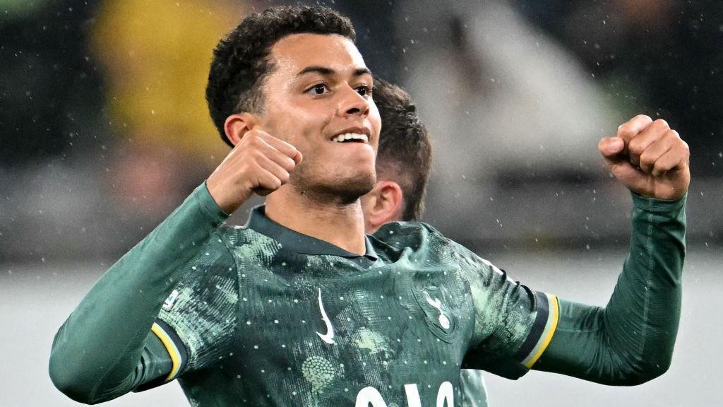 Tottenham Hotspur news: Spurs liken Brennan Johnson to Ronaldo - BBC Sport