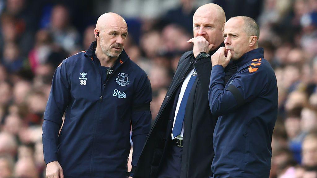 Nottingham Forest news: Familiar faces to join Sean Dyche - BBC Sport