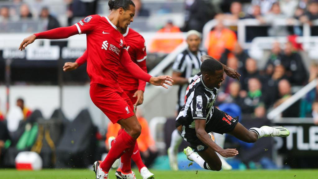 Liverpool: Virgil van Dijk challenge 'definitely a red' at Newcastle ...