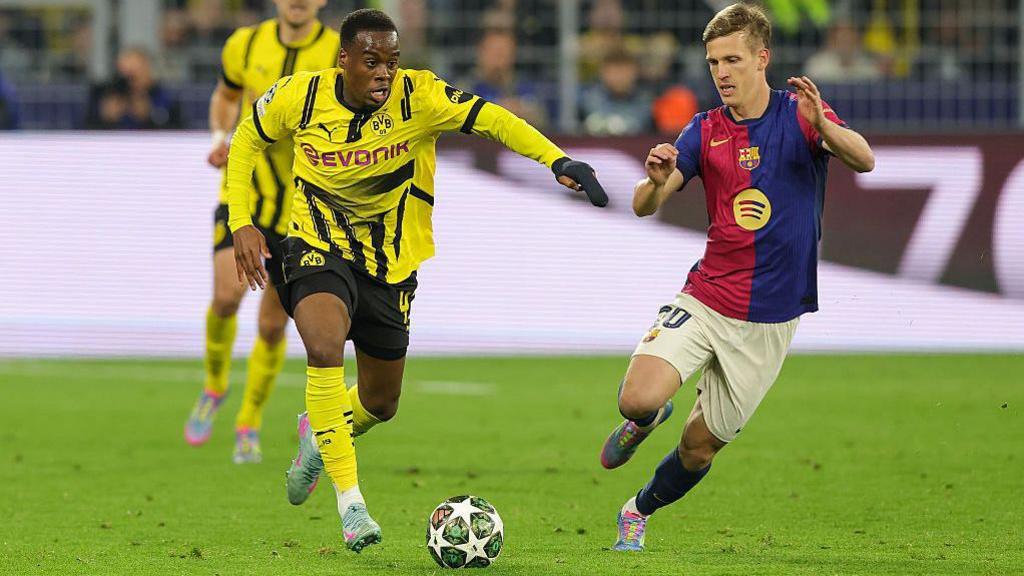 Chelsea news: Who is transfer target Jamie Gittens? - BBC Sport