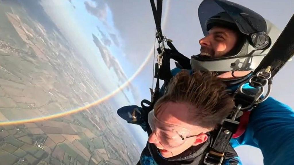 Check out this amazing round rainbow - BBC Newsround