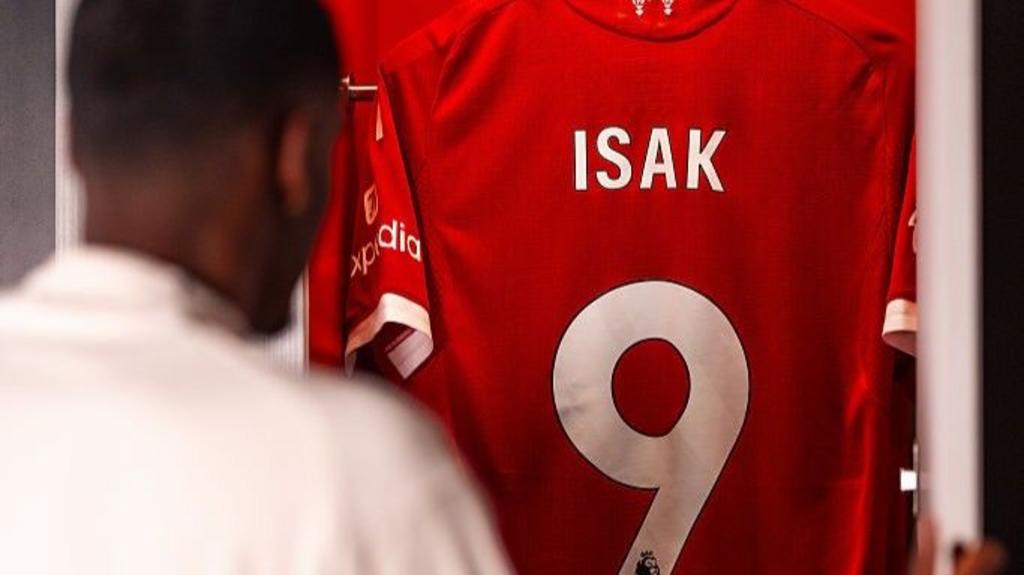 Transfer deadline day reaction LIVE: Isak, Guehi, Wissa, Donnarumma ...
