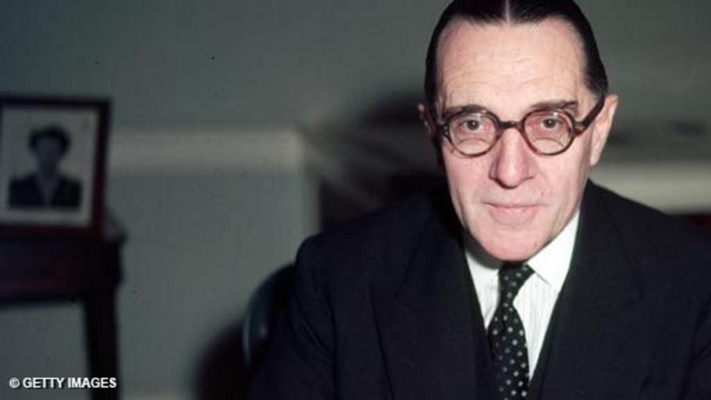 BBC Archive 1977: The House of Windsor - Lady Bridget Monckton - BBC