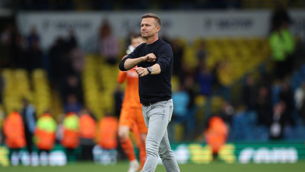 I﻿s consistency the key to Marsch winning over Leeds fans? - BBC Sport