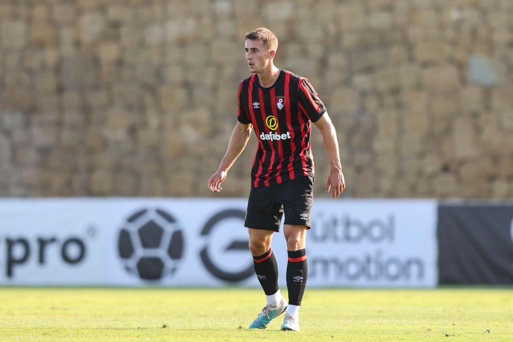 Hibs add Bournemouth's Bevan - BBC Sport