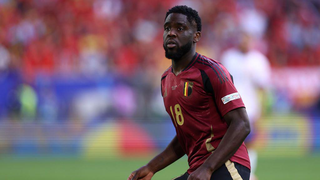 Everton transfer news: Orel Mangala completes loan move from Lyon - BBC ...