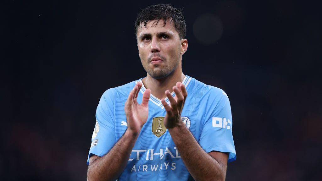 Man Citynews: Rodri on club's trophy prospects - BBC Sport