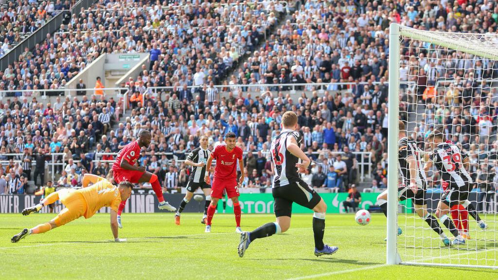 Newcastle 0-1 Liverpool: Pick of the stats - BBC Sport