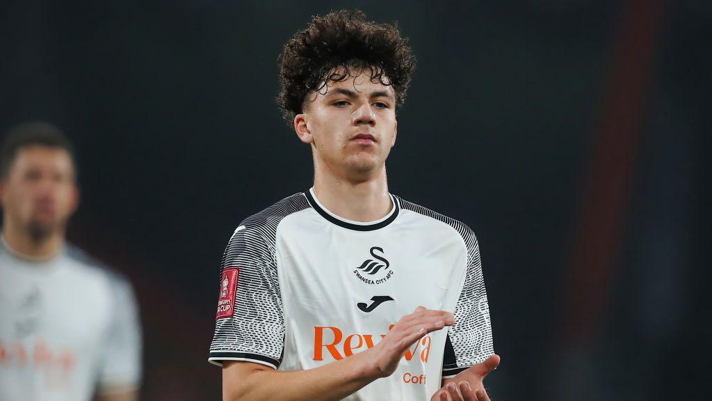 Swansea City news: Vitor Matos sees Filip Lissah 'potential' - but ...