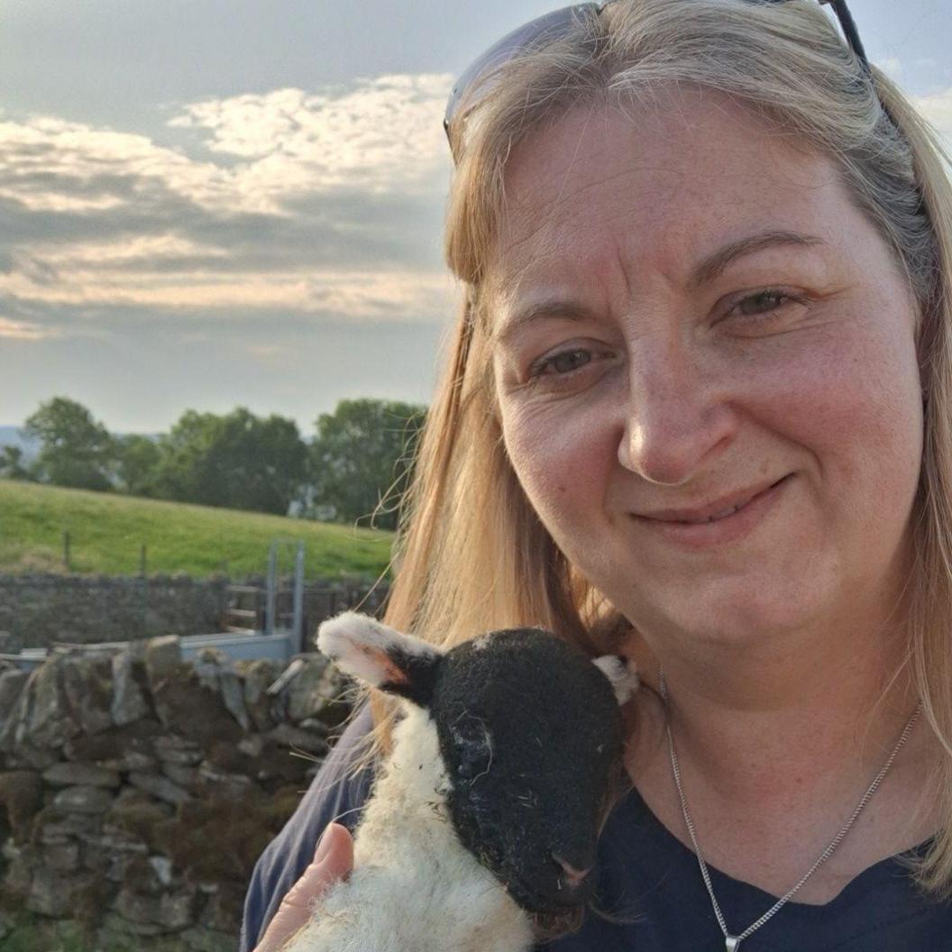 Durham Dales charity urges people not to turn their heating off - BBC News