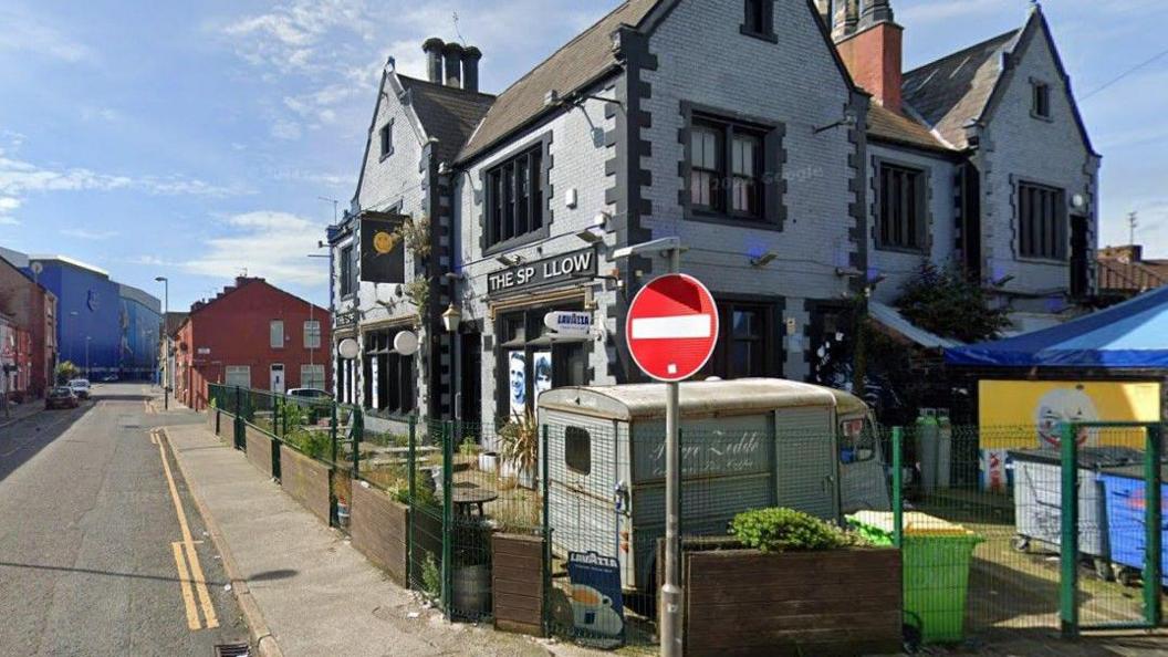 Fly tipping at former Everton matchday pub 'shameful' - BBC News