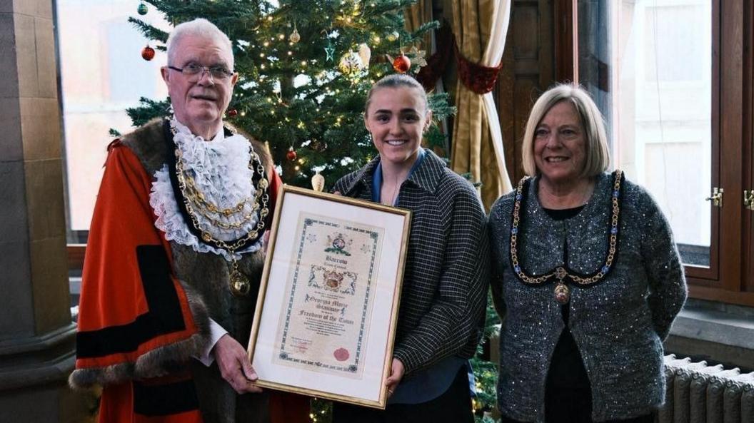 Barrow Lioness Georgia Stanway awarded Freedom of the Town - BBC News
