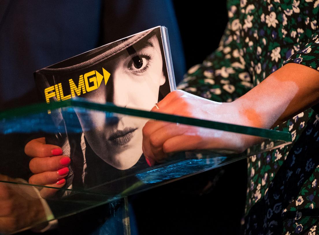 In pictures: FilmG Gaelic short film awards night - BBC News