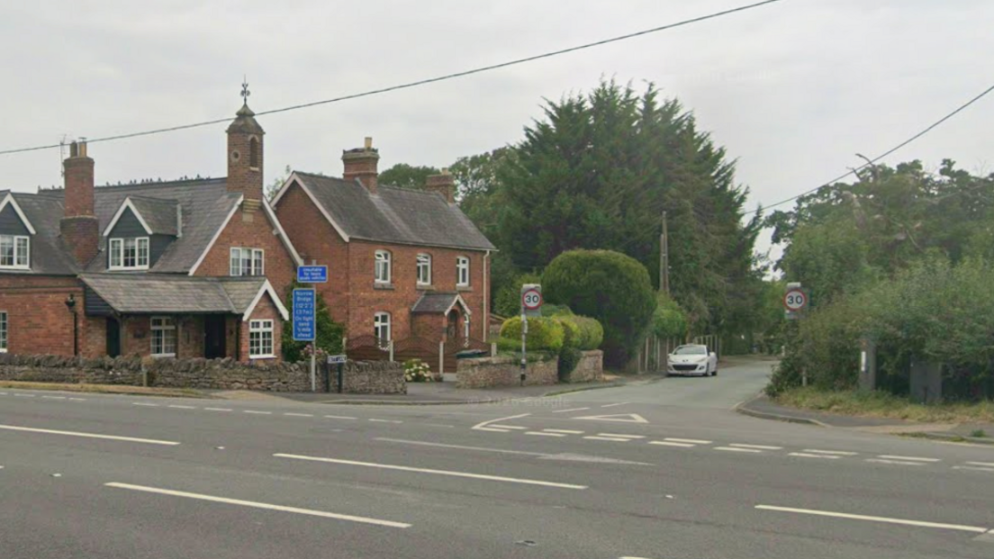 Plans for 93 homes in Ford rejected by councillors - BBC News