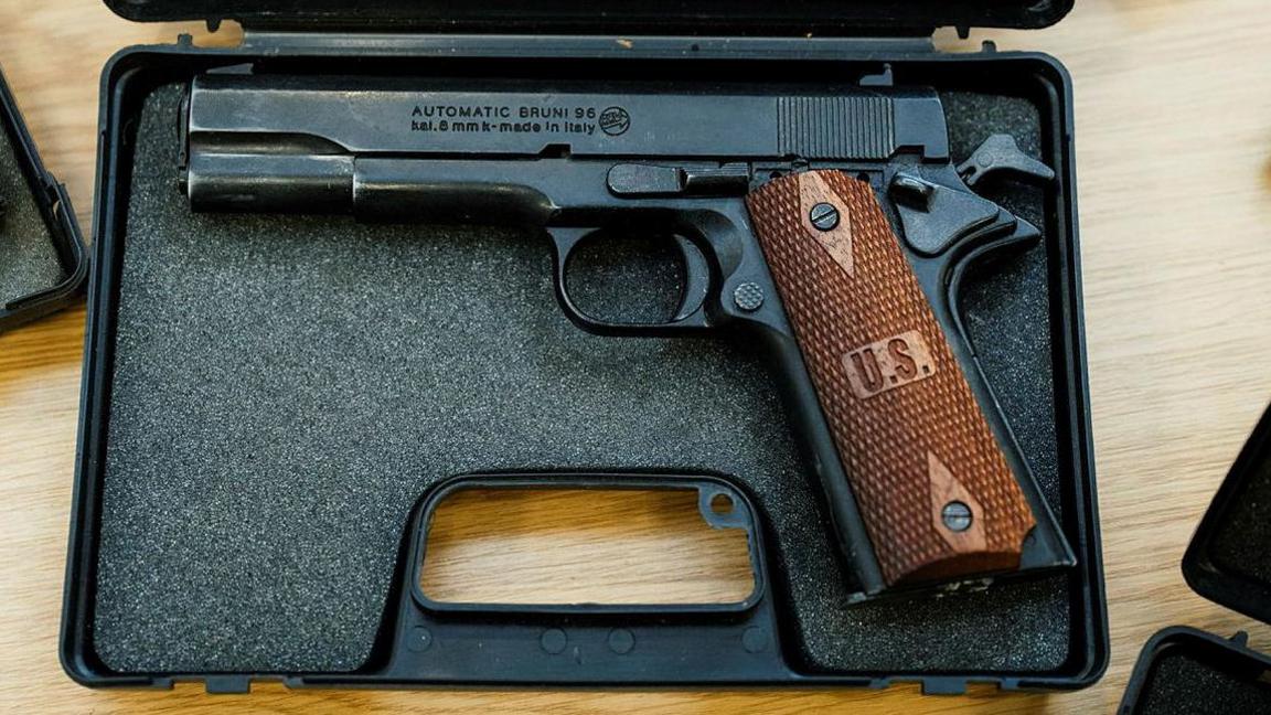 Firearms surrendered in Northamptonshire amnesty - BBC News