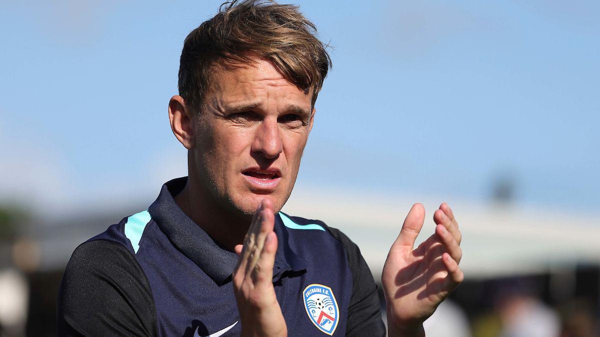 Irish Premiership: Dean Shiels ready for "emotional" first home game in ...
