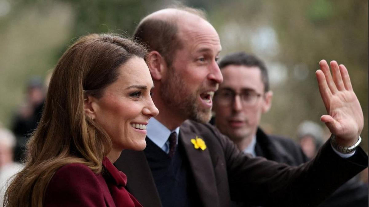 William and Catherine visit Powys ahead of St David's Day - BBC News