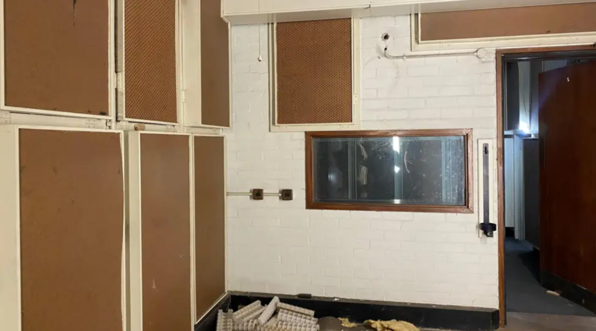 Nottingham Cold War bunker redevelopment takes step forward - BBC News