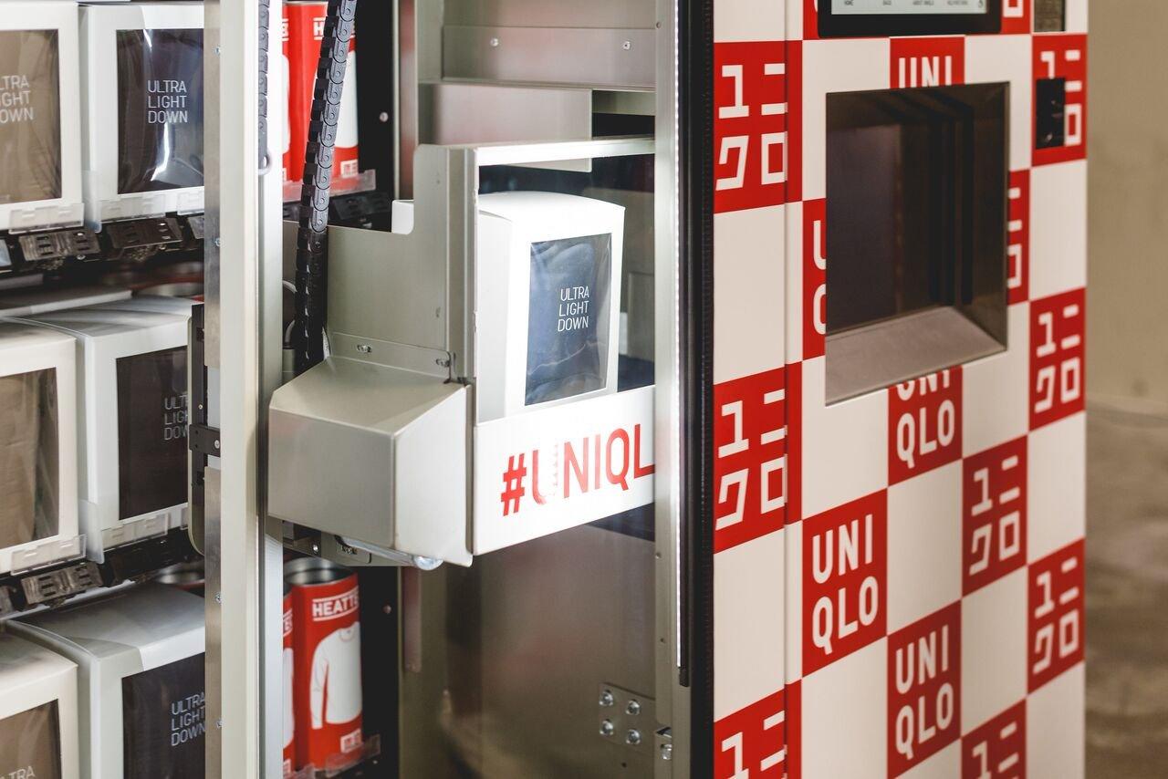 Uniqlo shirts at push of a button in airport vending - BBC News