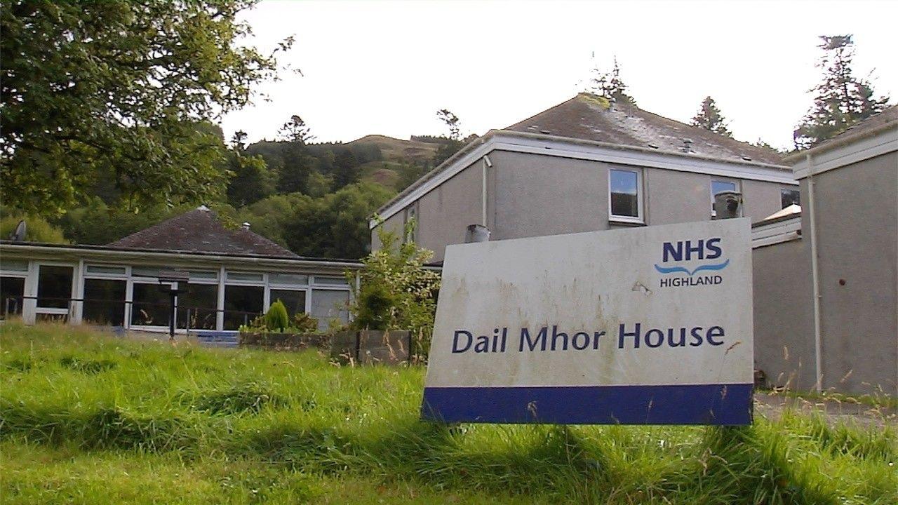 Iomairt gus dachaigh cùraim Sròn an t-Sìthein fhosgladh às ùr ...